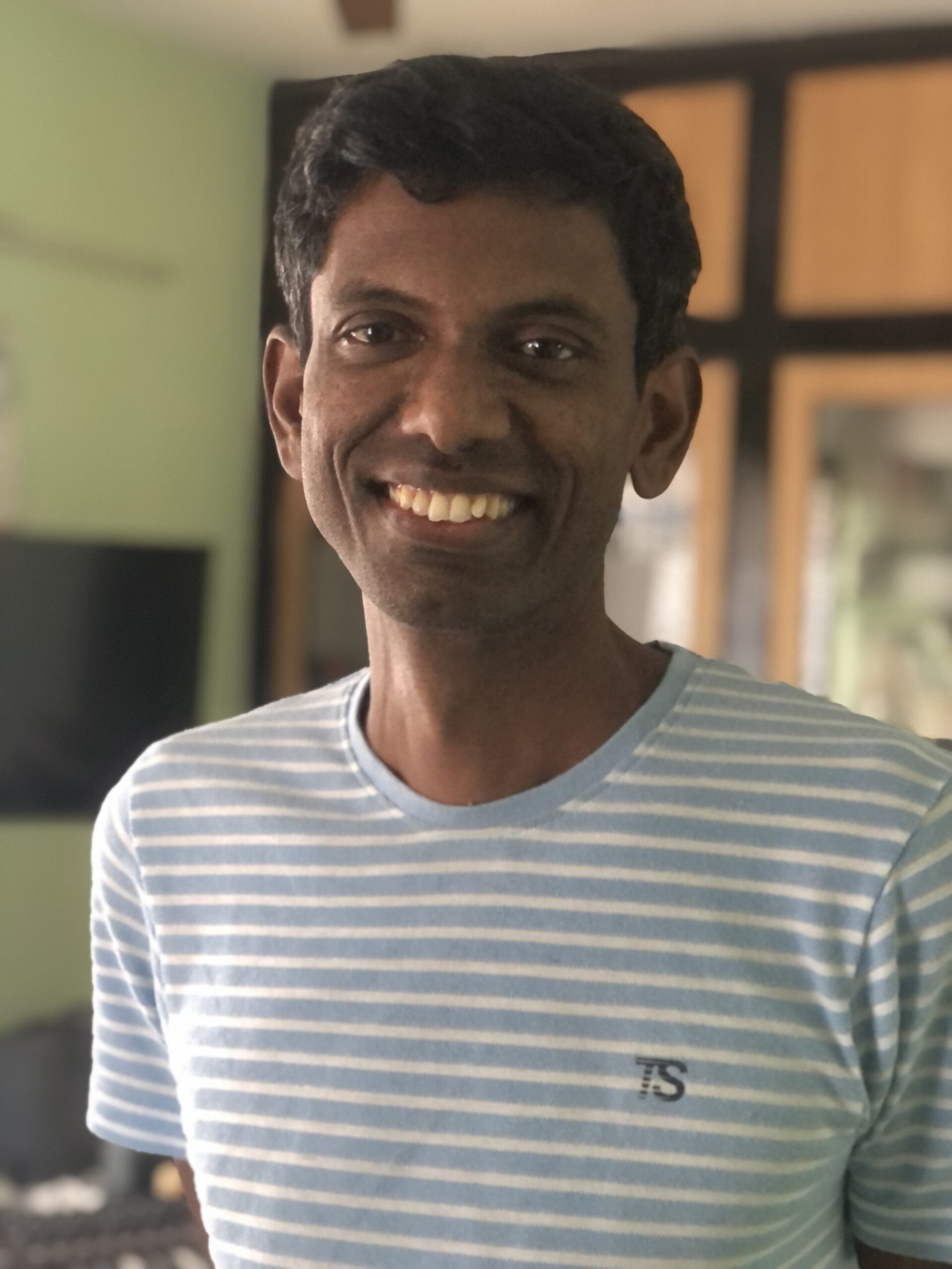 About Us - Easy2BHappy